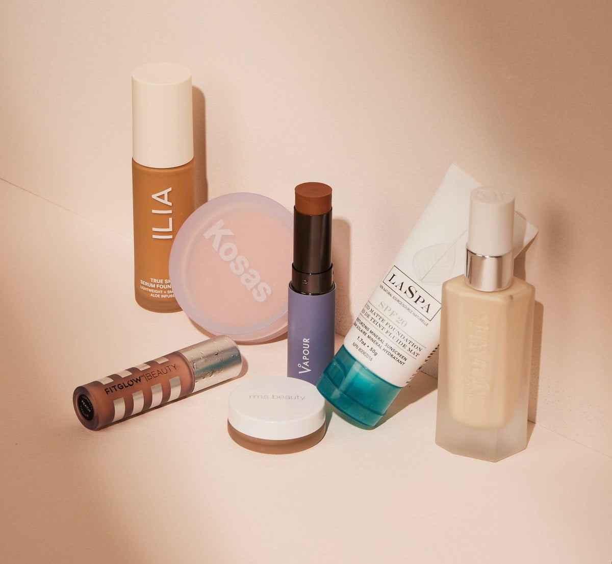 The 12 Best Natural Foundations for a Flawless Complexion | The Detox ...